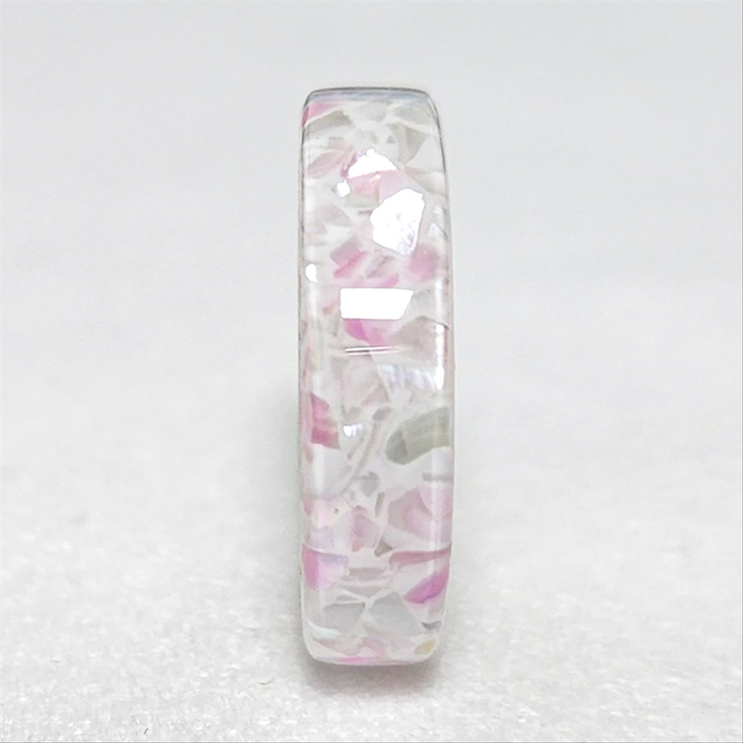 Cherry blossom mother-of-pearl ring | idus