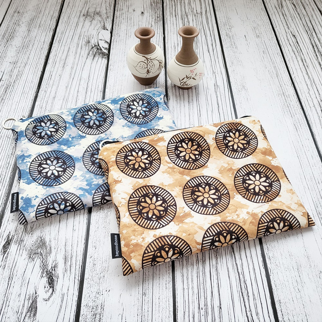 Korean traditional pattern fabric pouch, zipper pouch, cosmetics bag