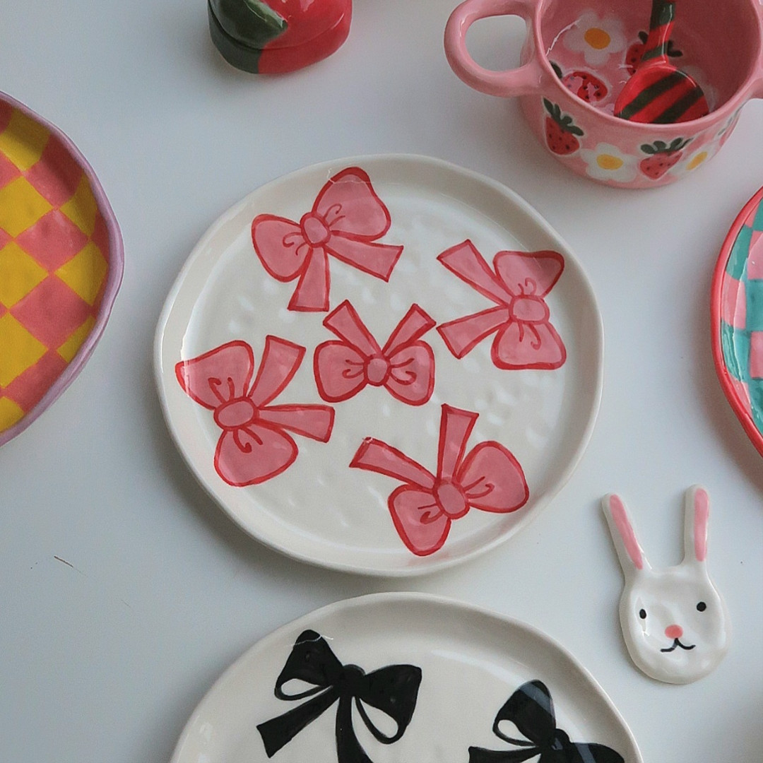 Pink Ribbon Dinner Plate | idus