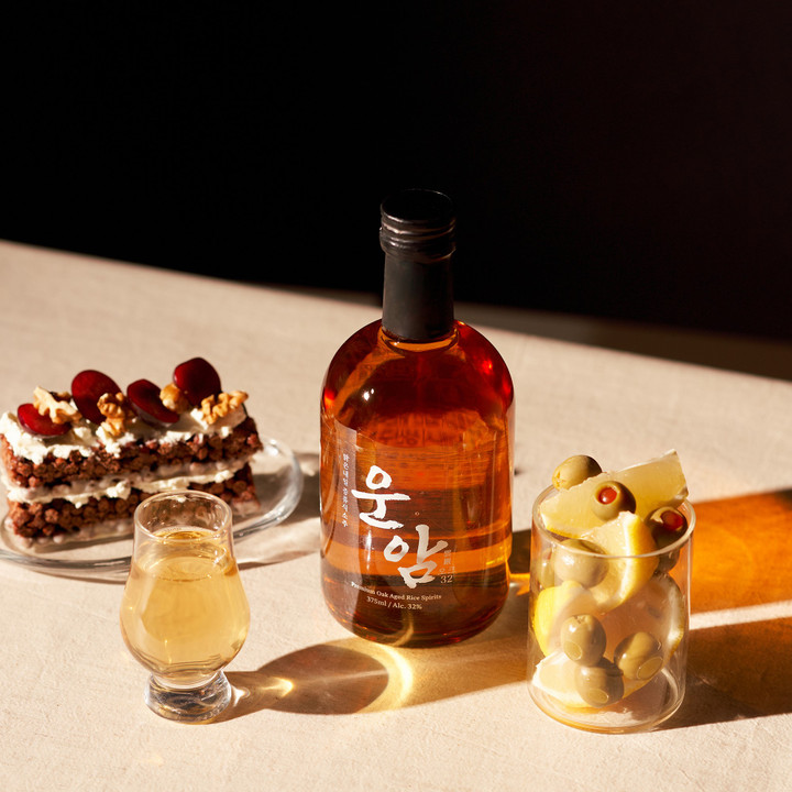 맑은내일 운암 증류식소주 32오크 (375ml) | 아이디어스