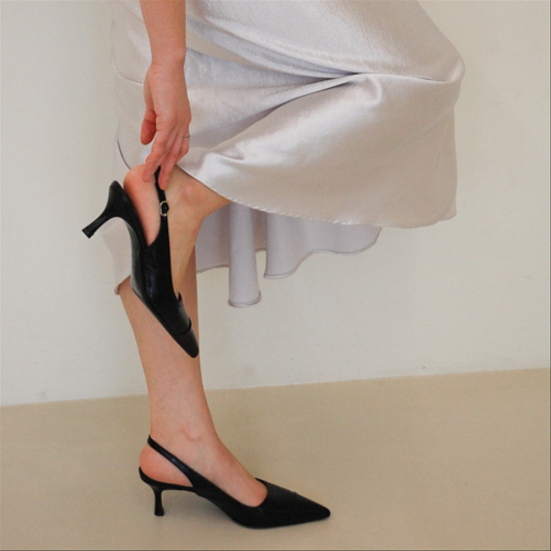 Steel stilletoe slingback