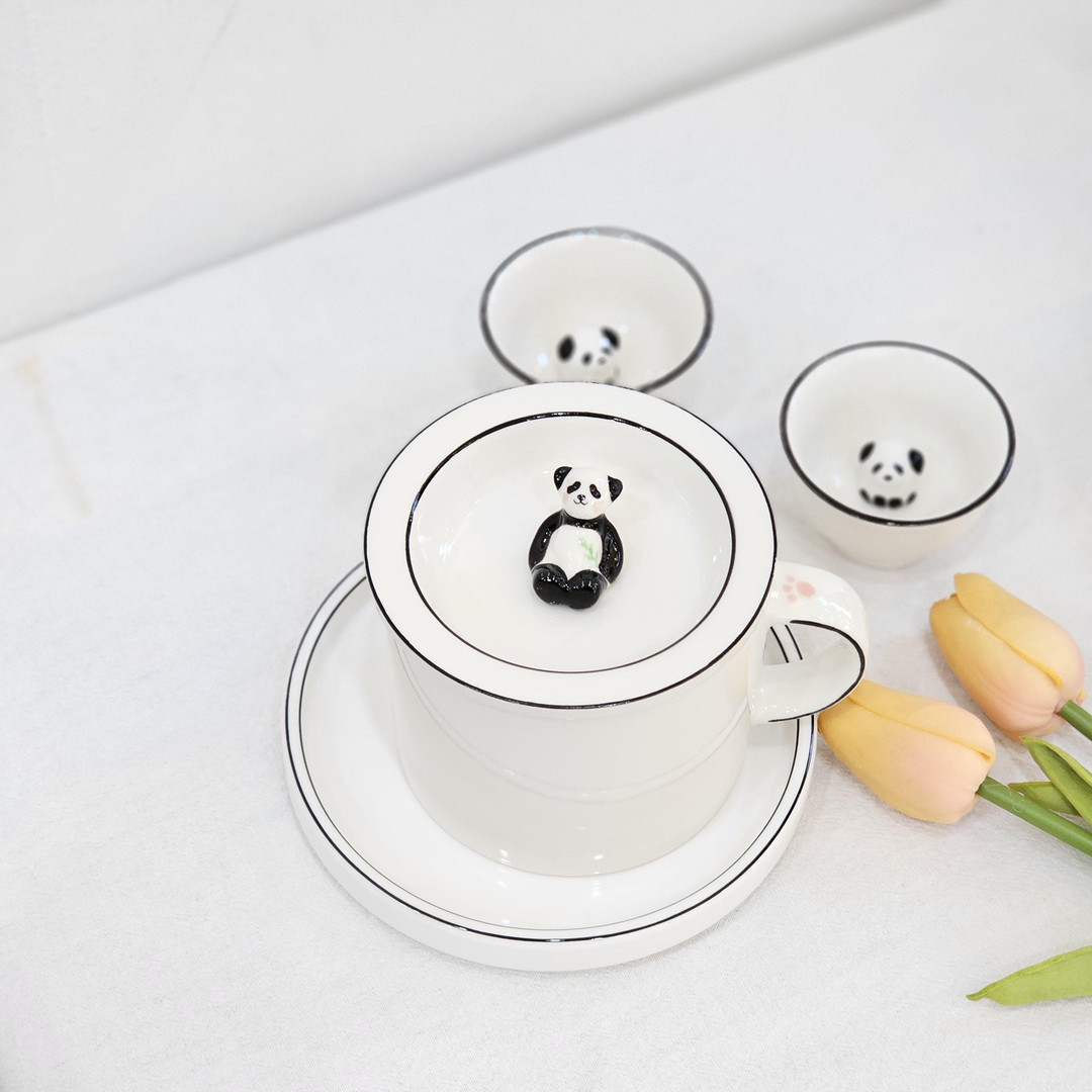 Bamboo panda mug plate set | idus