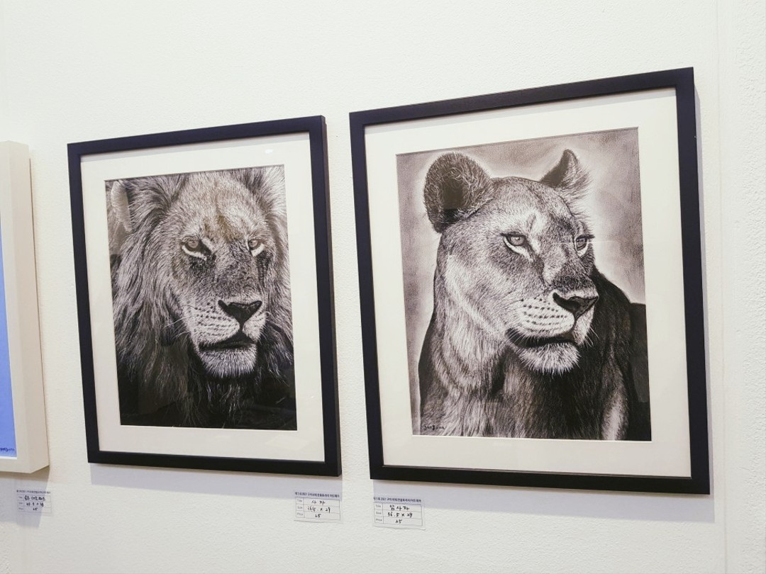 Simple & Sensitive & Powerful | idus