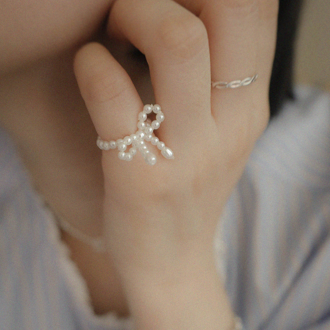 Cottage Ribbon pearl Ring | idus