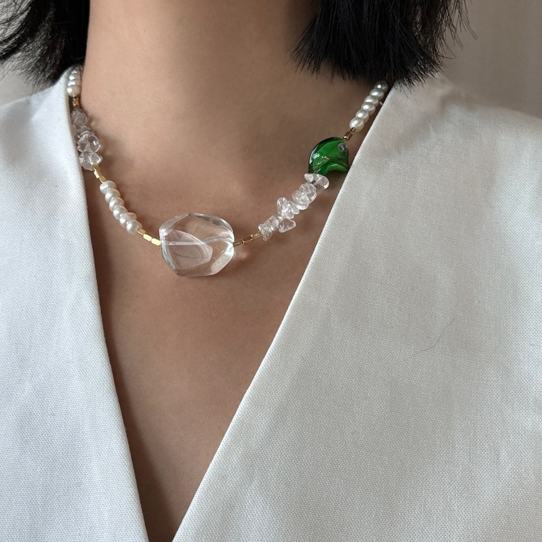 WHITE DREAM WHITE CRYSTAL PEARL NECKLACE | idus