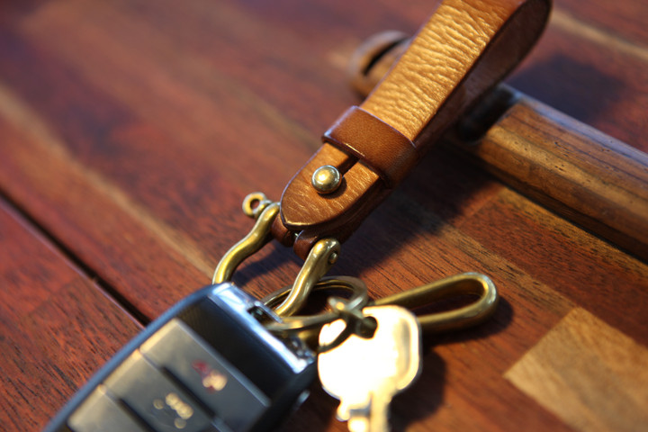 Multi Key-ring Brown | 아이디어스