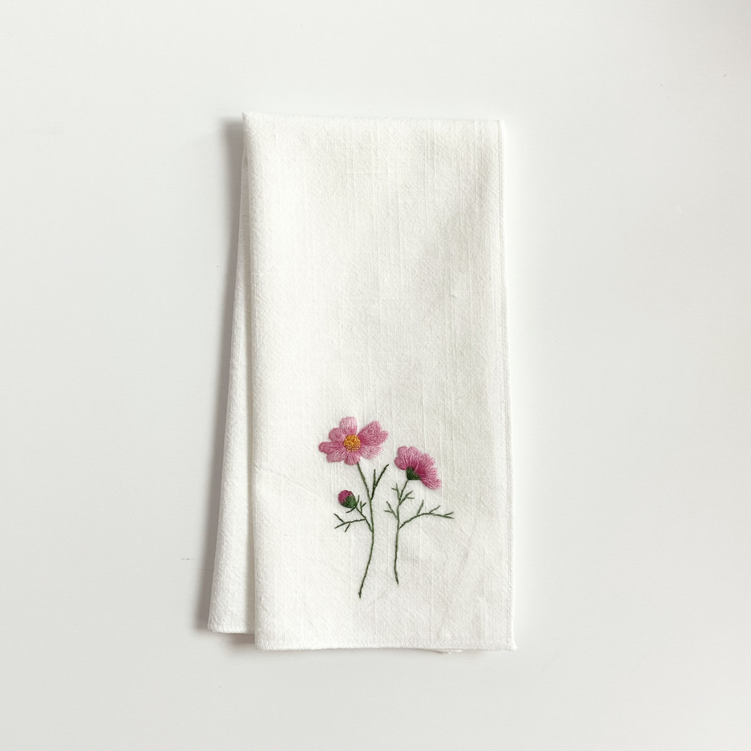 cosmos embroidery hankie (hand embroidery) | idus