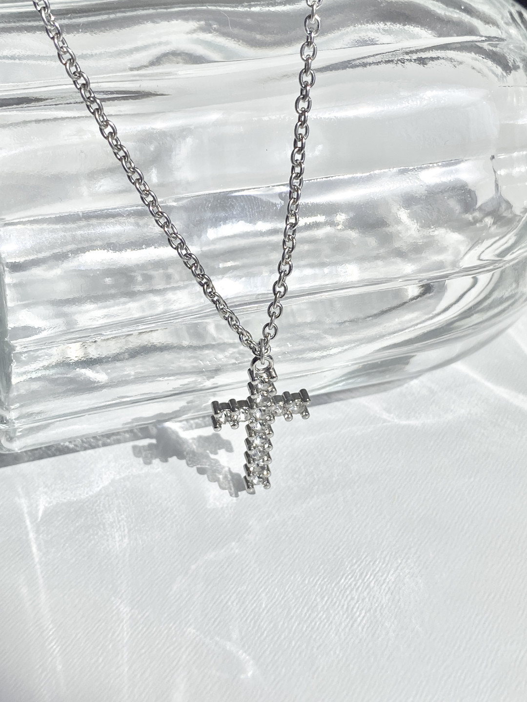 Cubic SHINee Cross Surgical Necklace | idus