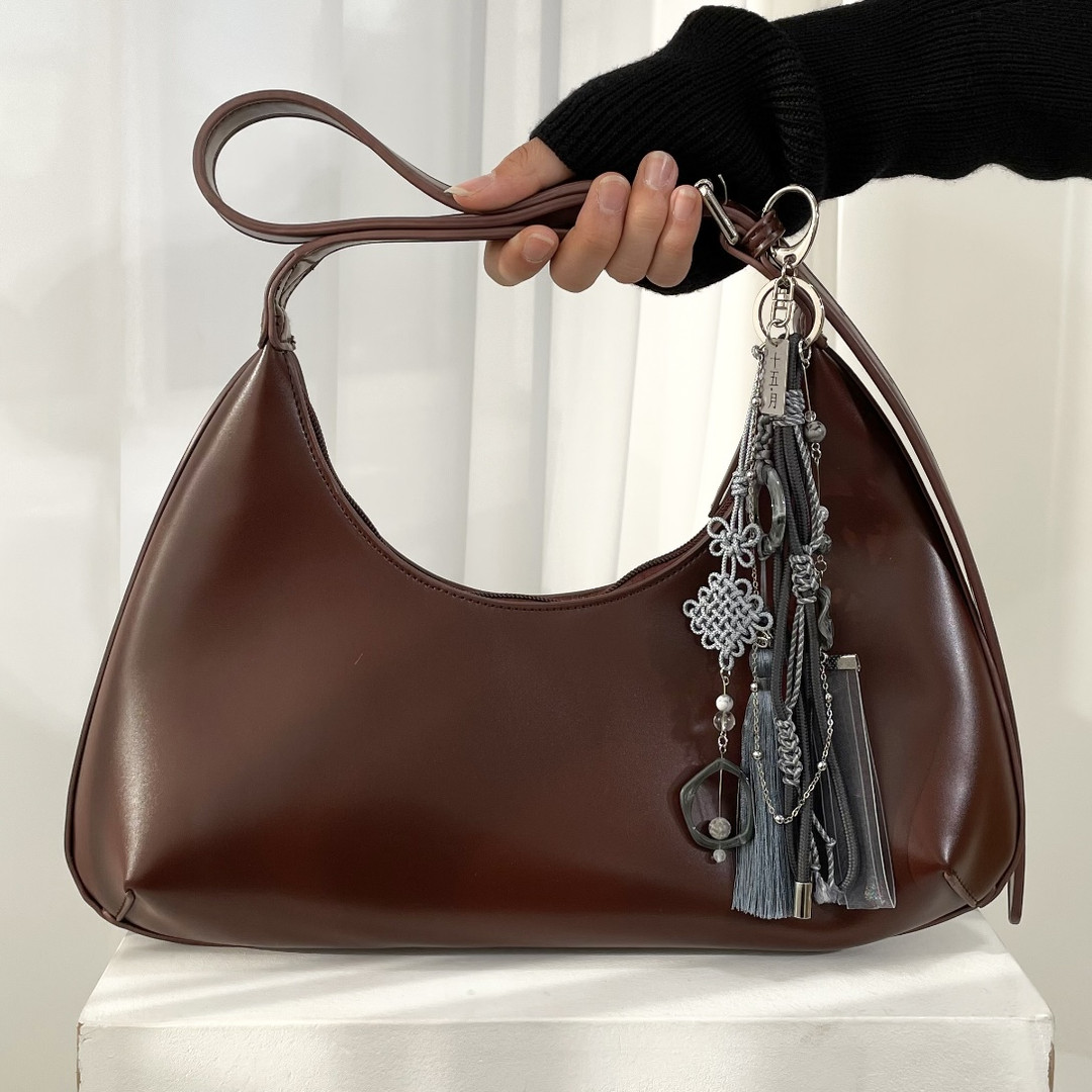 Misty Day - Weather Keyring | idus