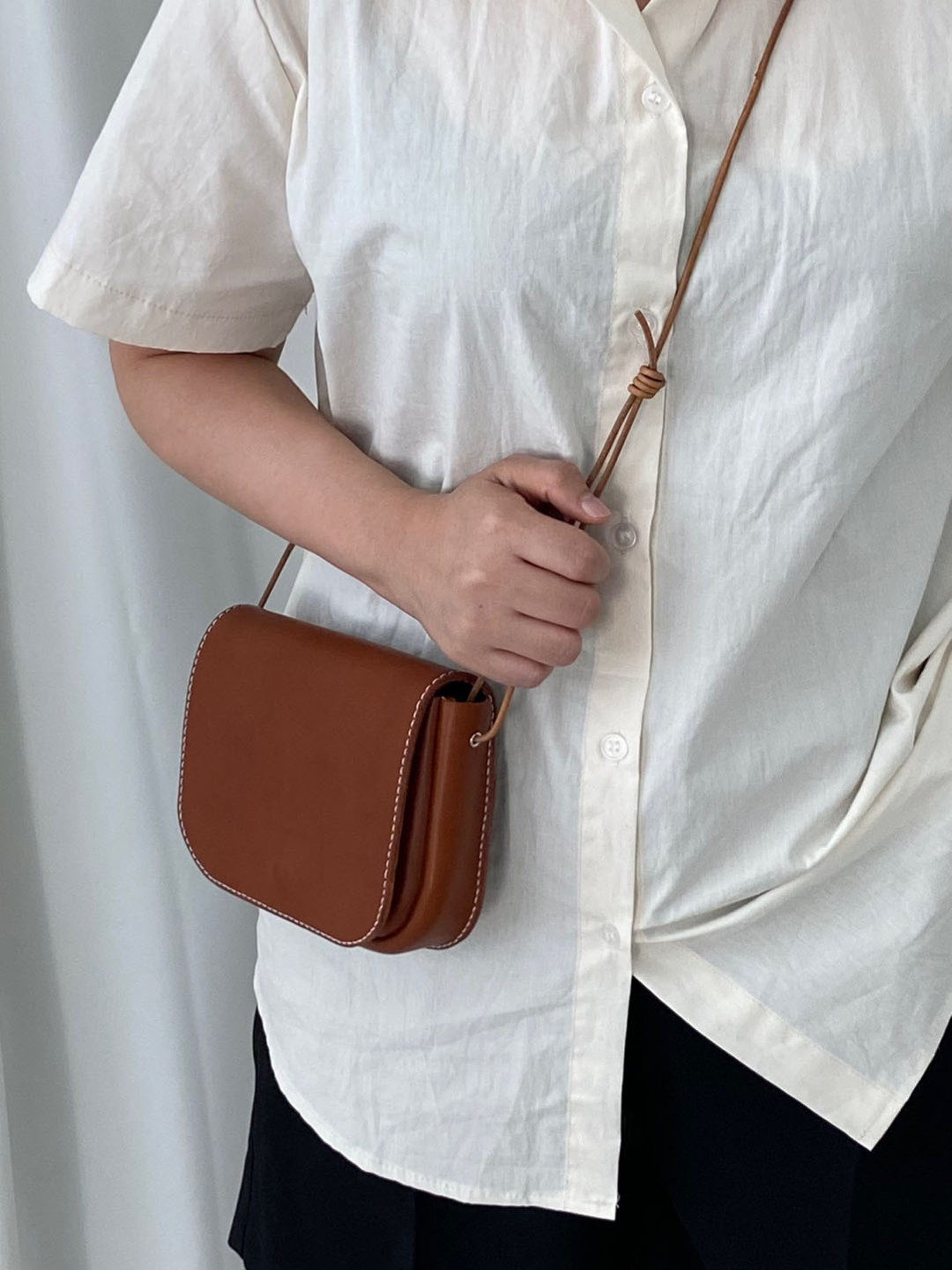 Sentrea mini bag (Cognac) | idus