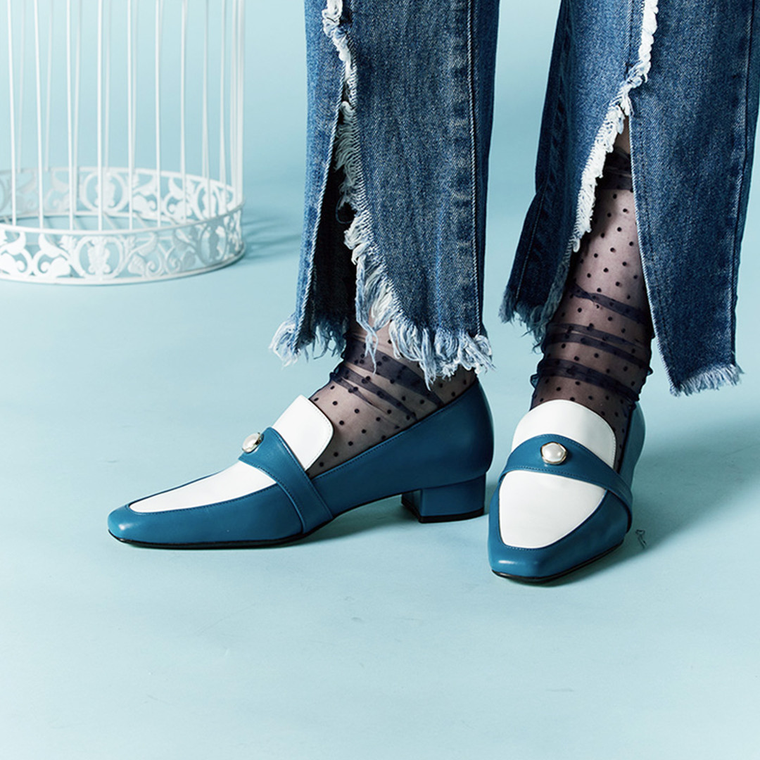 Anne Pearl Strap Loafer Flat Blue/White | idus