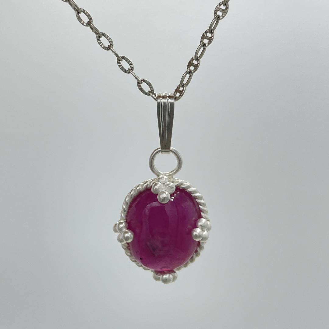 #269 Ruby Pendant | idus