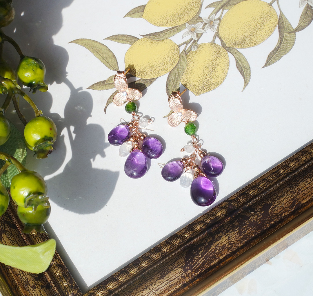 Vivid violet earring | idus