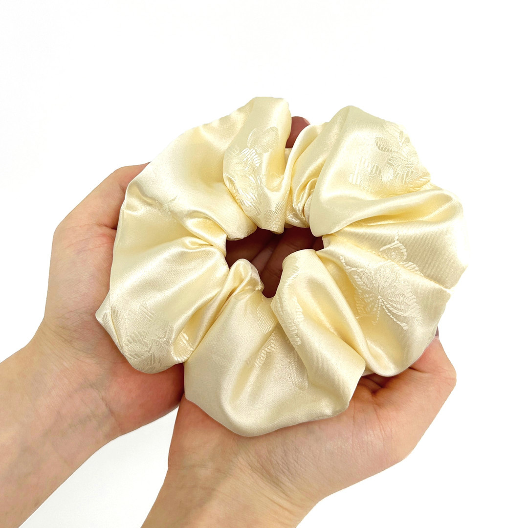 Winter Butterfly Hanbok Silk Scrunchie Hair Shushu - Yellow