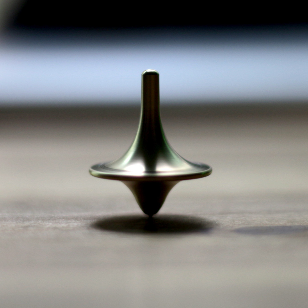 Brass spin top inception totem - laser imprinting | idus