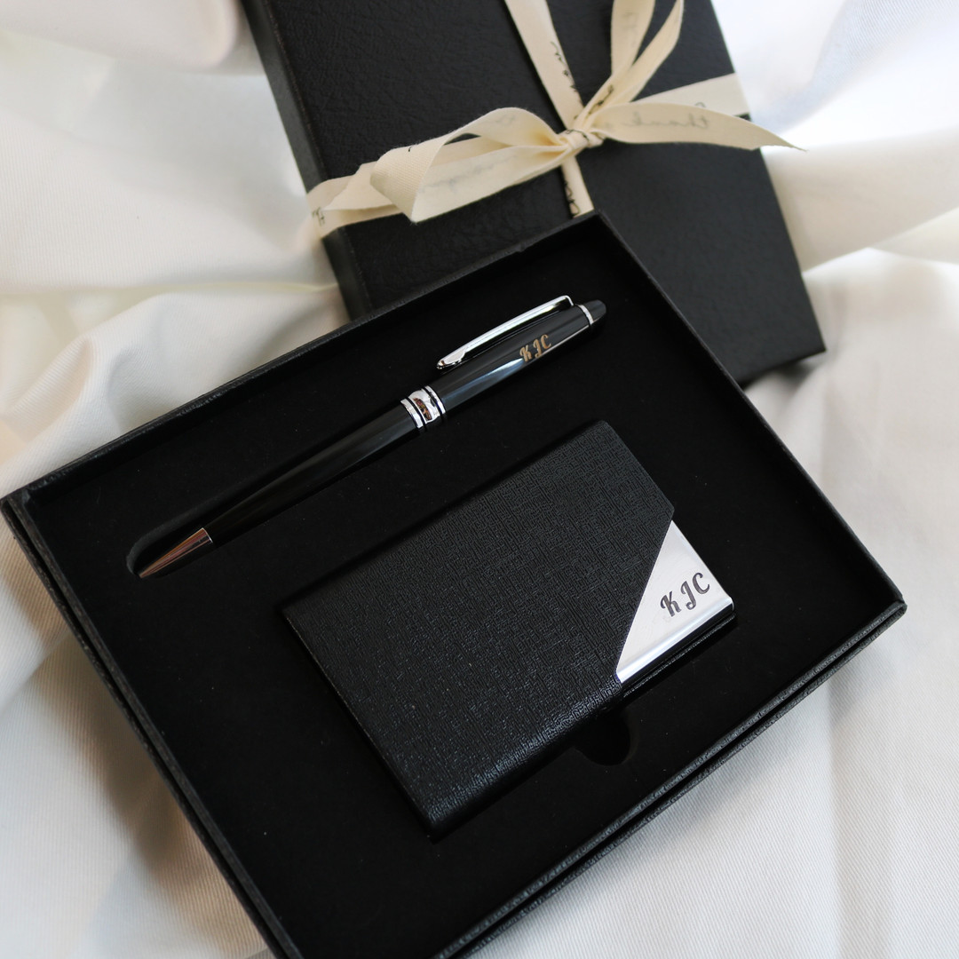 Edge Set Engraved Business Card Case Wallet + Engraved Ballpoint Pen Set
