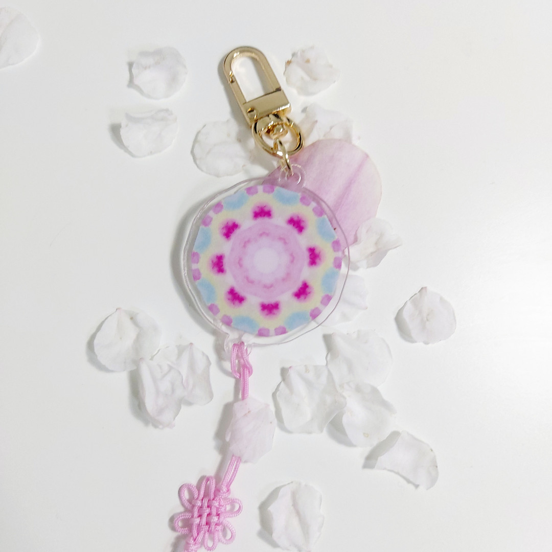 Petal Dancheong Chrysanthemum Knot Norigae Keyring – Hanbok Accessory ...