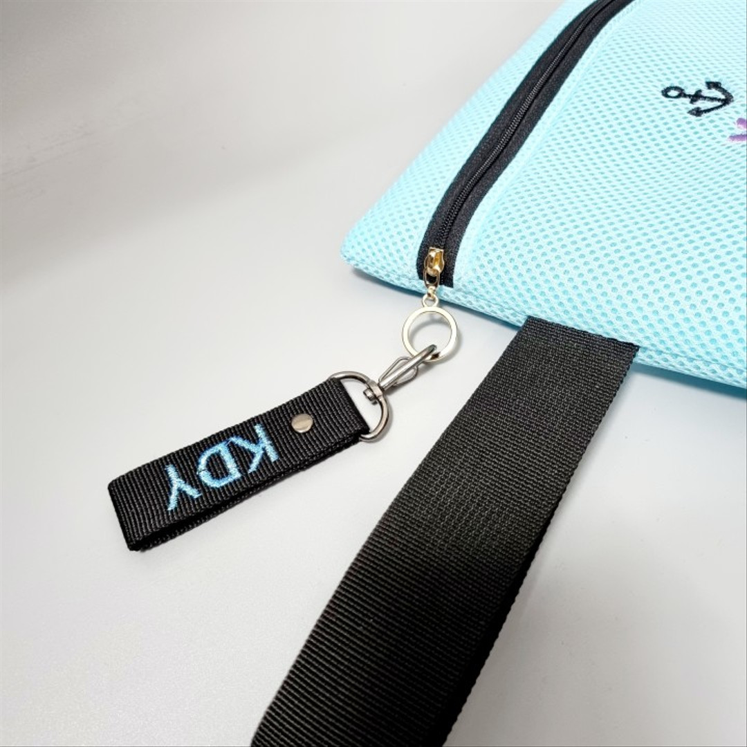 English initial mini name tag | idus