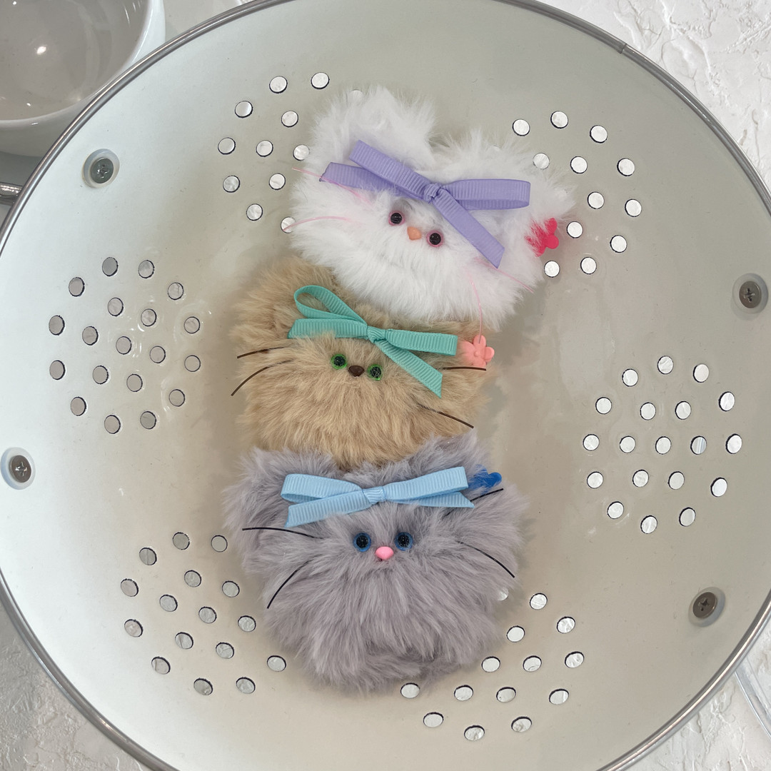 Monchat ggomji cat face keychain | idus