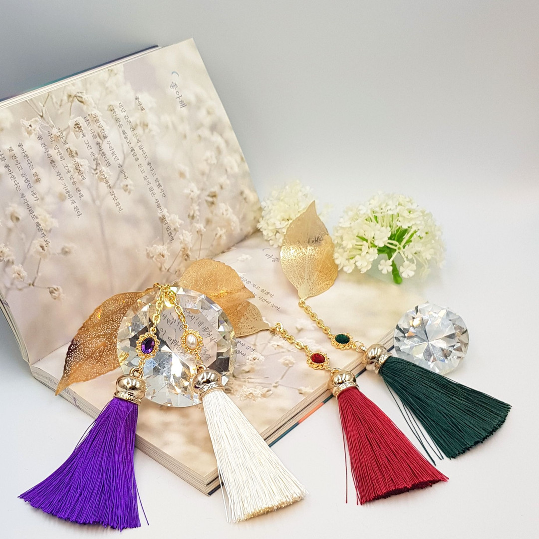 Bookmark Keychain Keyholder Strap | idus