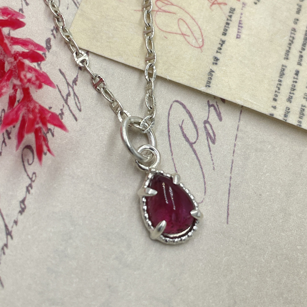 #195 Tourmaline Pendant | idus