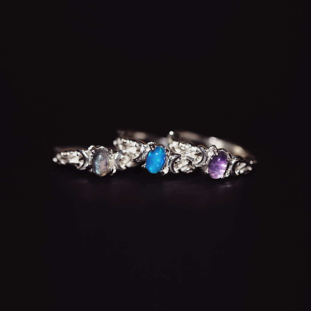Silver 925 Dear Moon gemstone ring | idus
