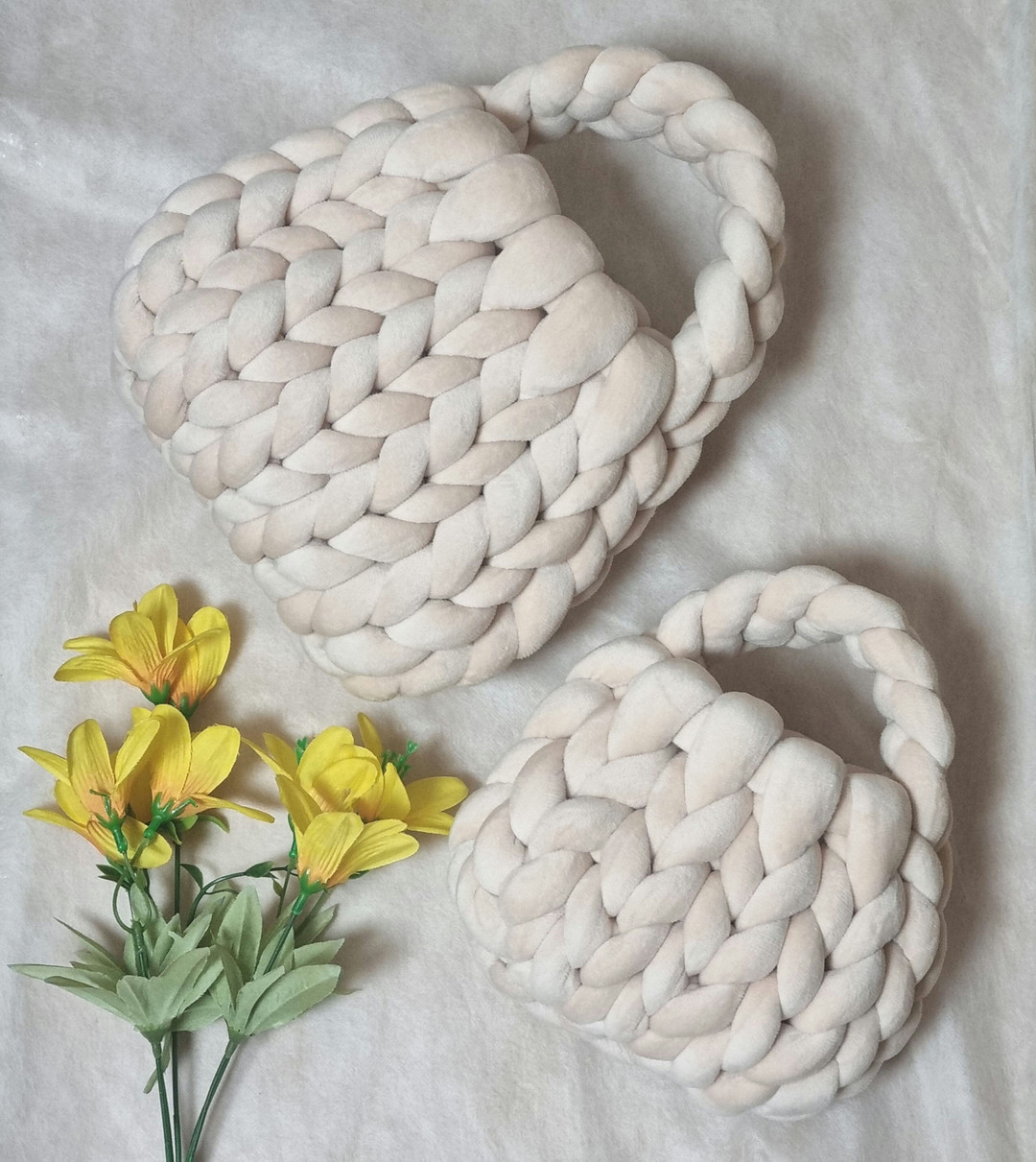 Giant Yarn Velvet Dumpling Bag