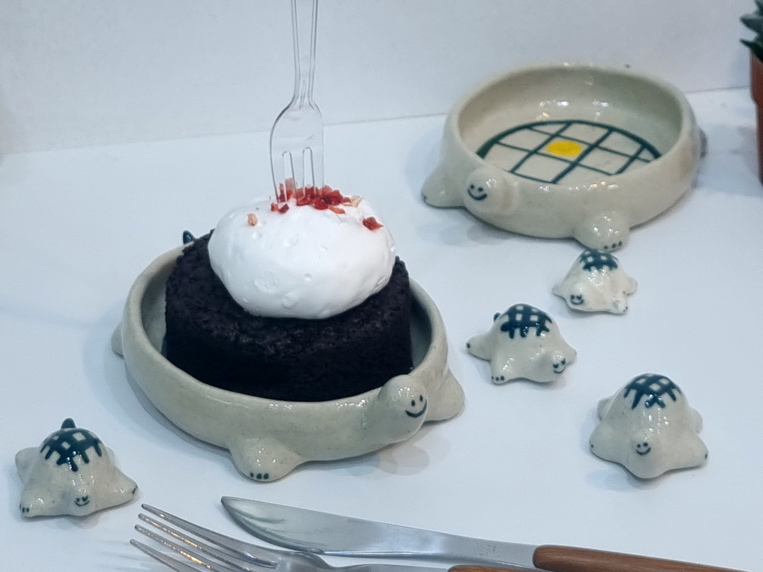 Moon turtle plate | idus