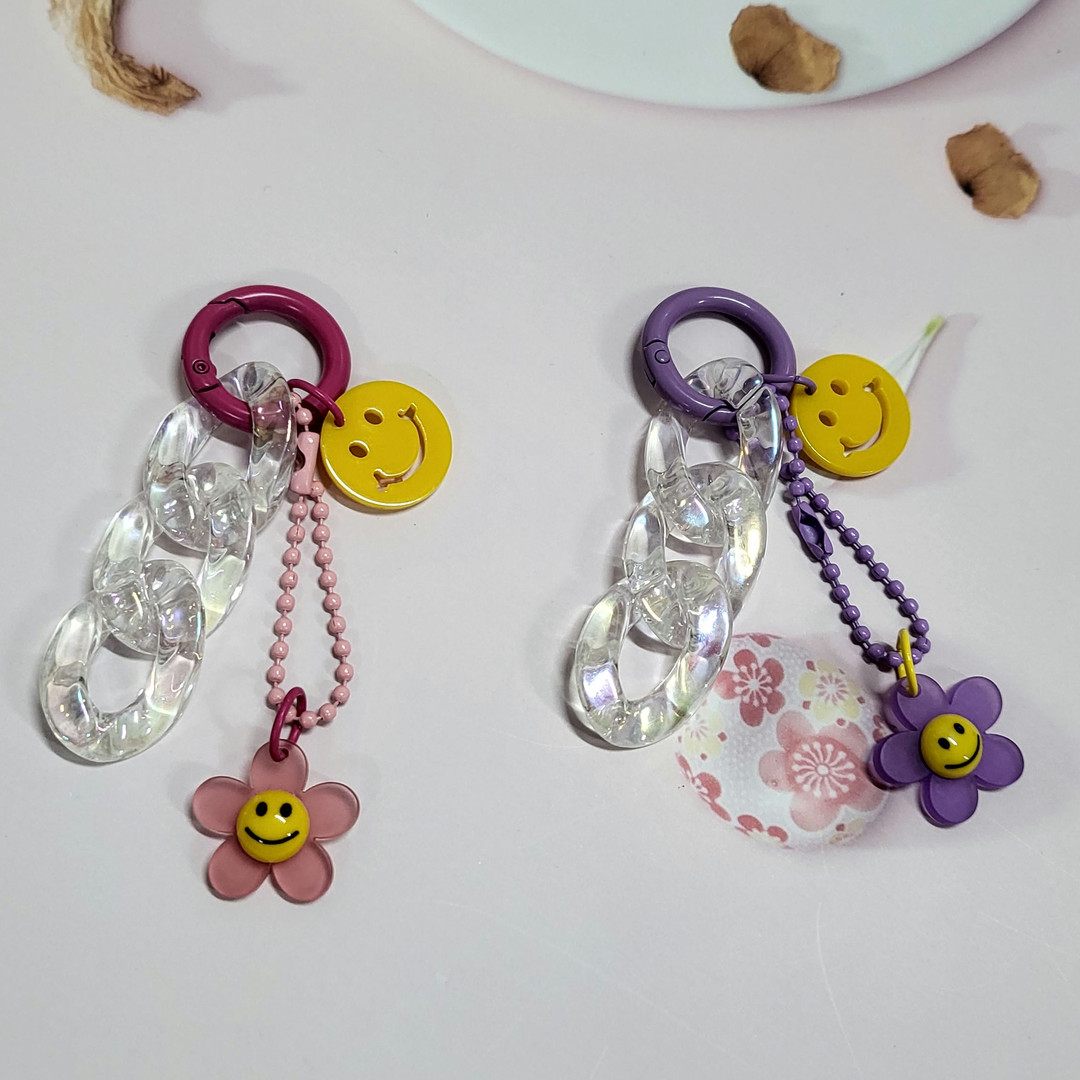 (Ujung Keyring) Light blue Big smile Aurora chain Mini flower key ring ...