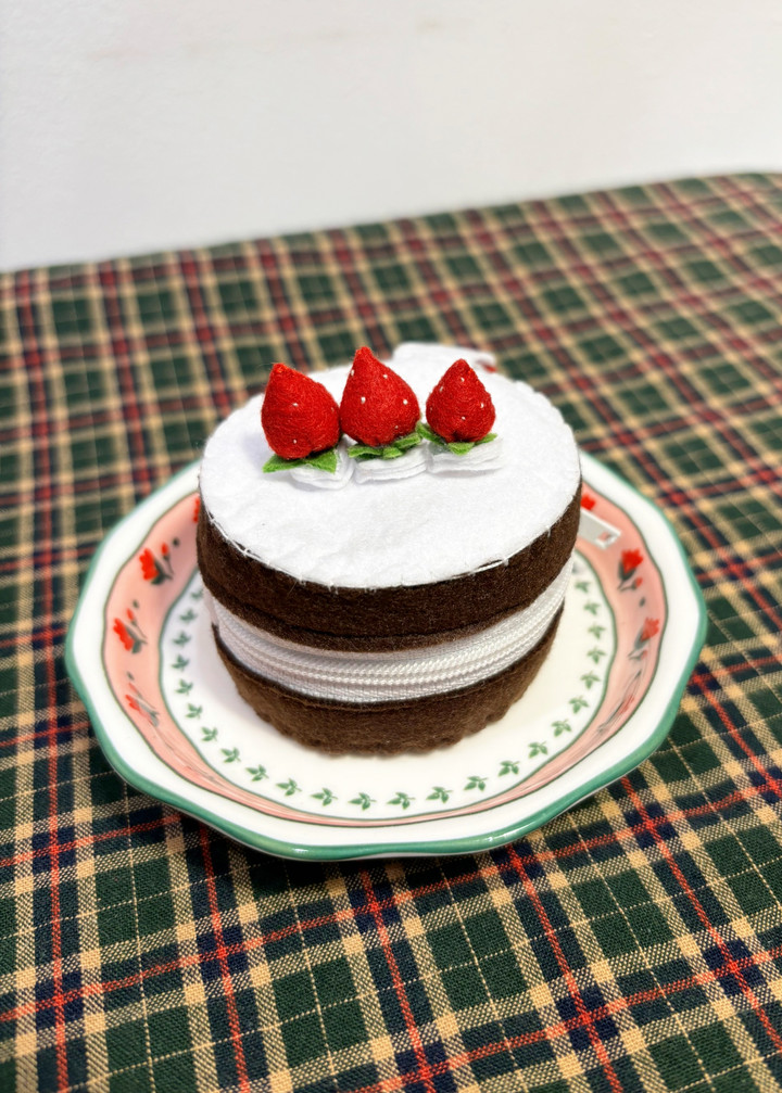 [커스텀]펠트 케이크 파우치/동전지갑/에어팟버즈케이스 | 아이디어스