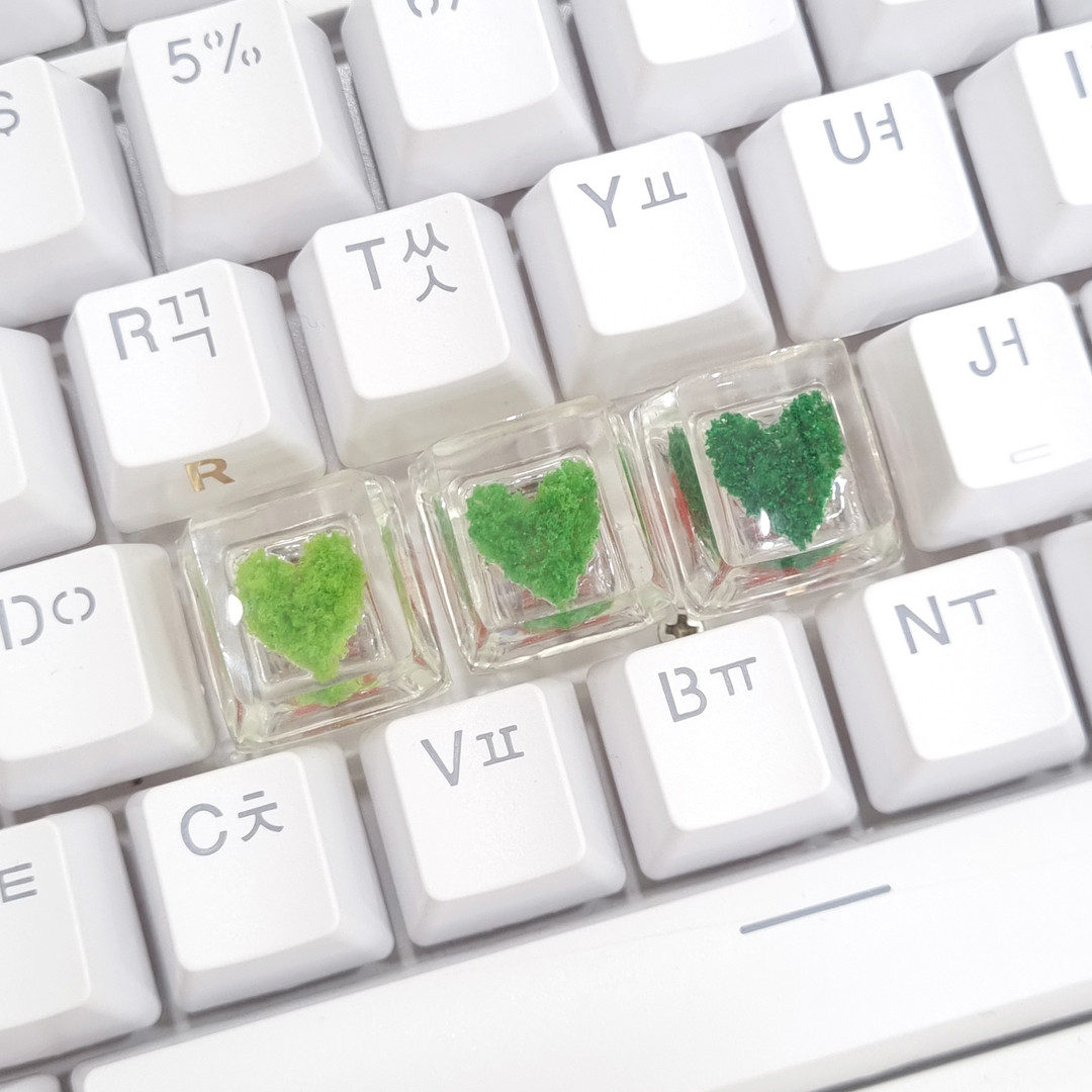 Heart Lawn keycap | idus