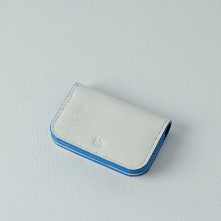 [무료각인] MOMO WALLET WHITE/BLUE | 아이디어스