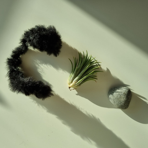 FURRY STAND 푸리 스탠드 이오난사 행잉 오브제 | 아이디어스