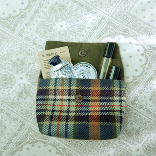 check pouch(체크 무늬 파우치) | 아이디어스