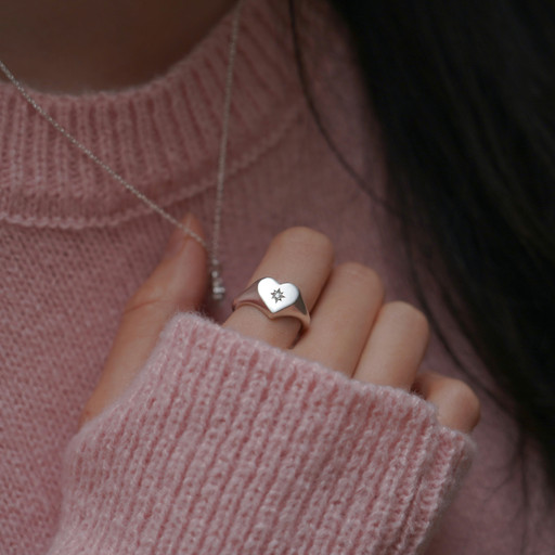 볼드 하트 조각링 bold heart ring | 아이디어스
