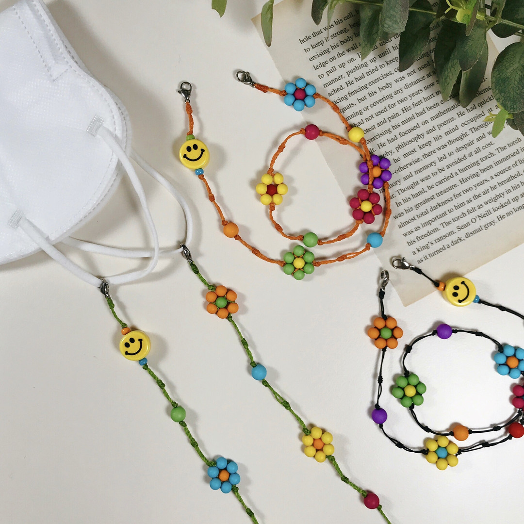 Flower Beads Knot Face Mask Necklace | idus