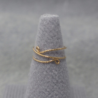 14KGF Helical Ring | 아이디어스