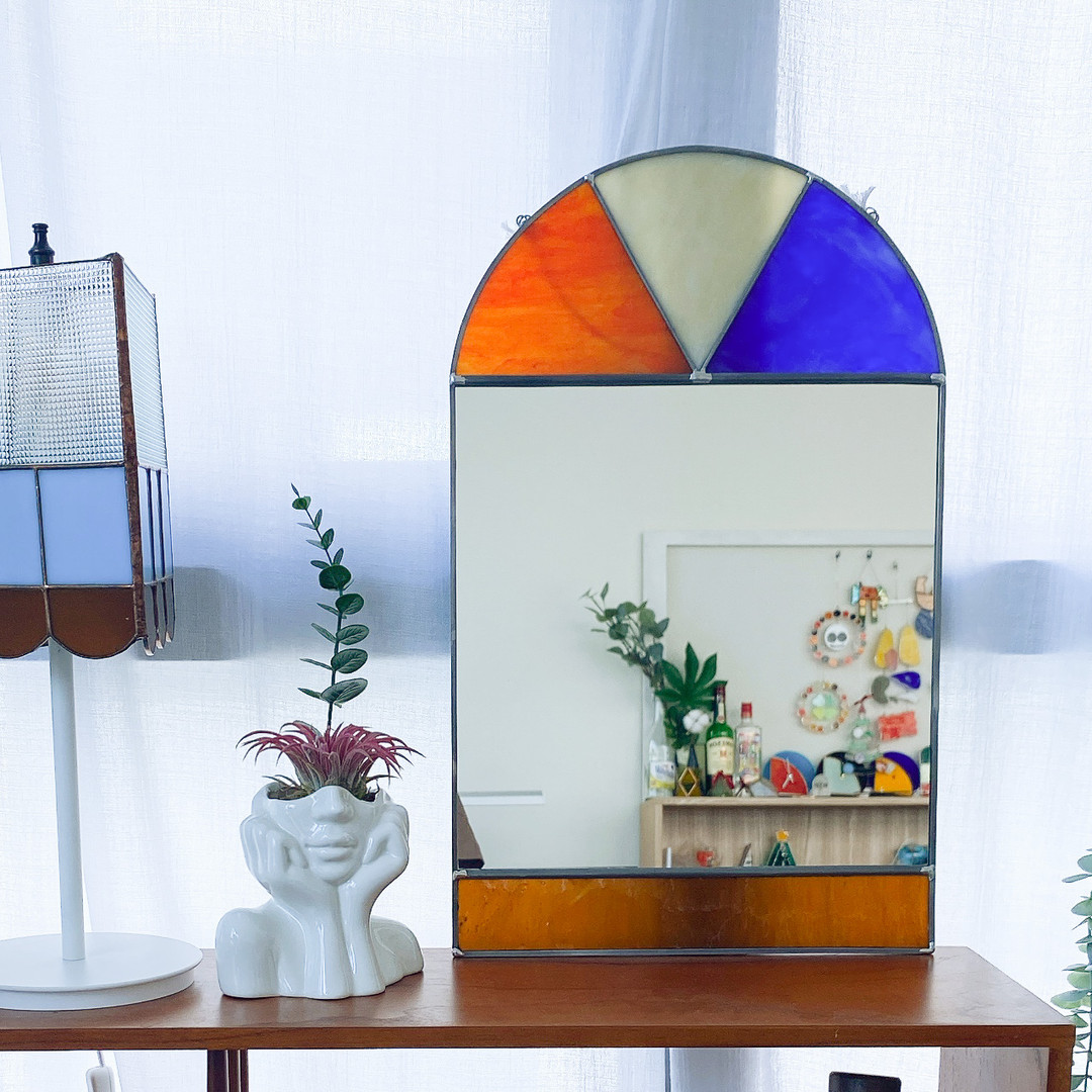 Stained glass retro-style wall mirror