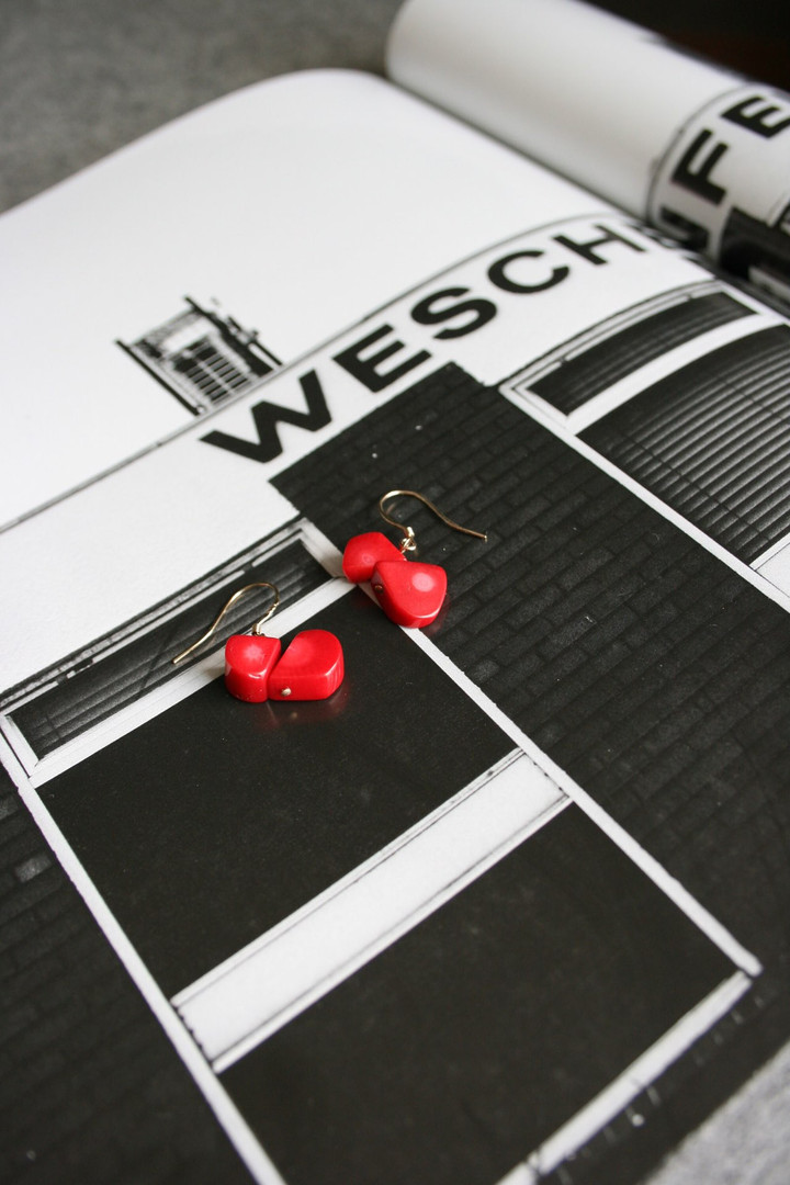 red ribbon earrings | 아이디어스