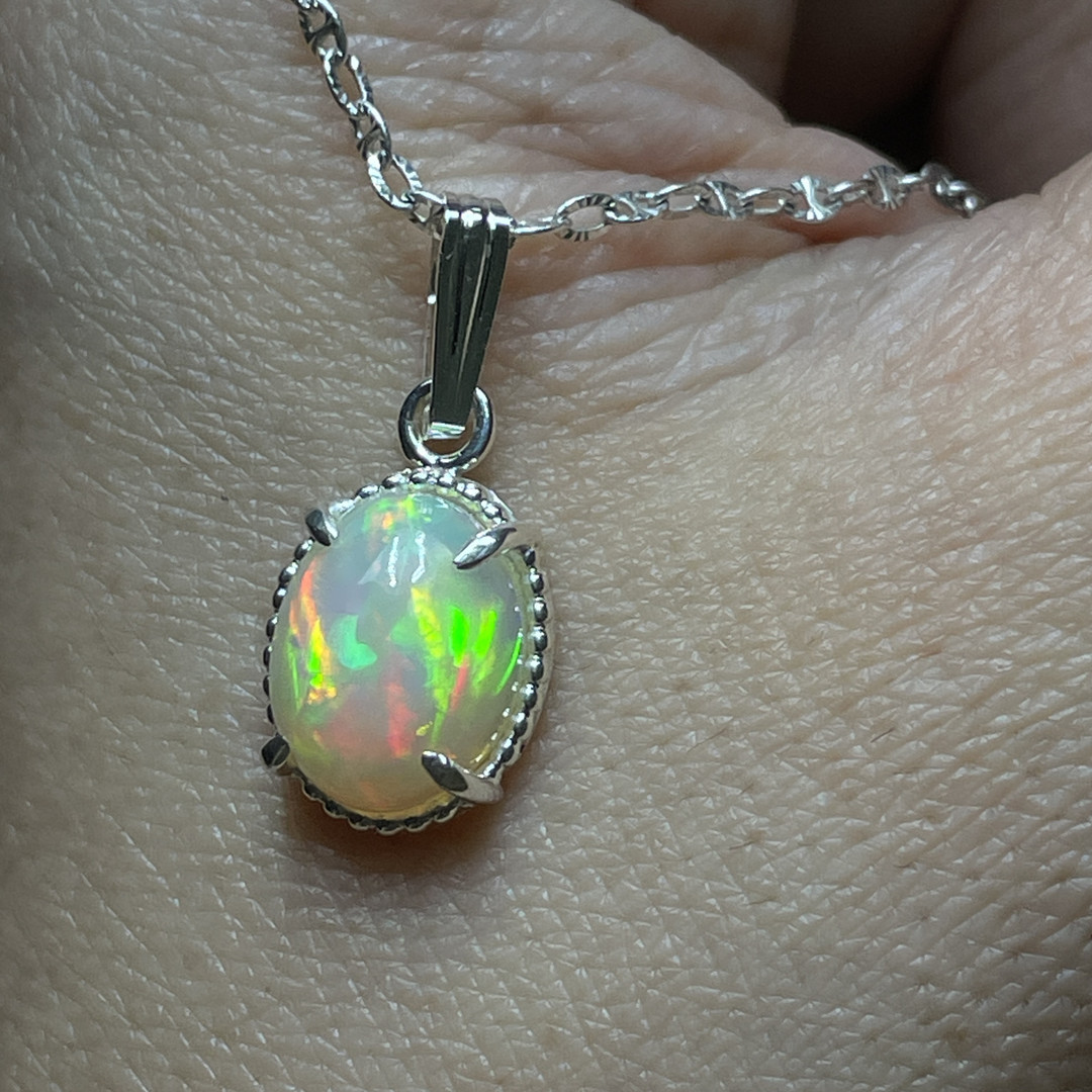 #165 Opal Pendant | idus