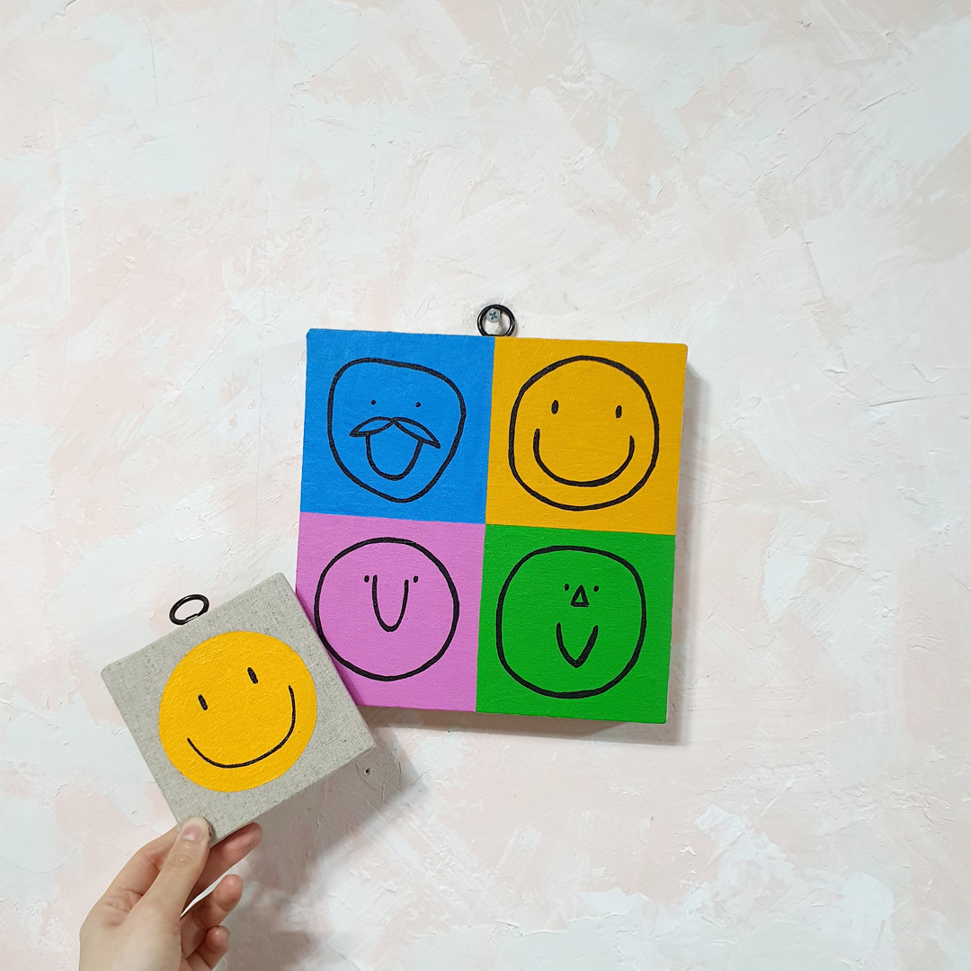 [Artist's Pick] Smiley Friends Framed Set Hand Drawing | idus