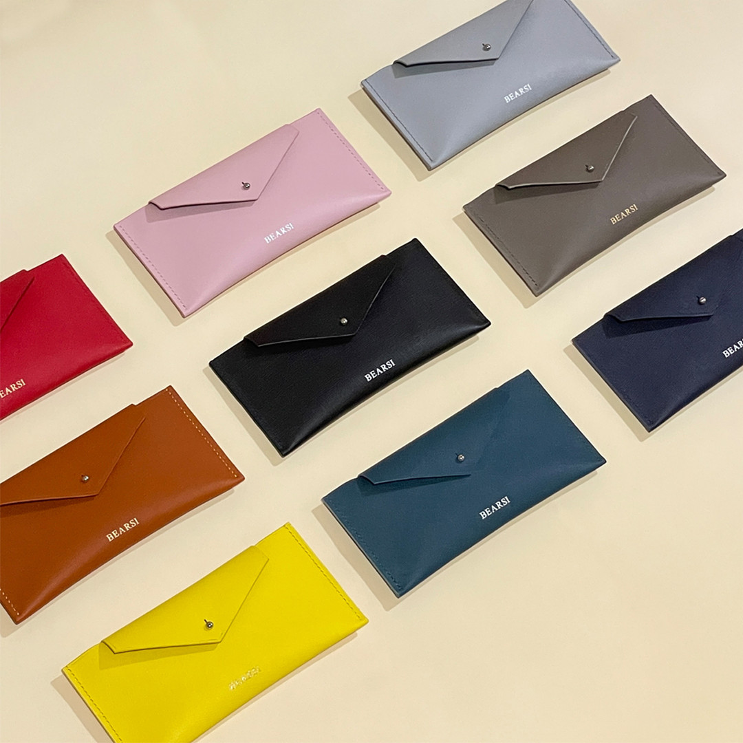 Saffiano Epsom Leather Cash Wallet | idus