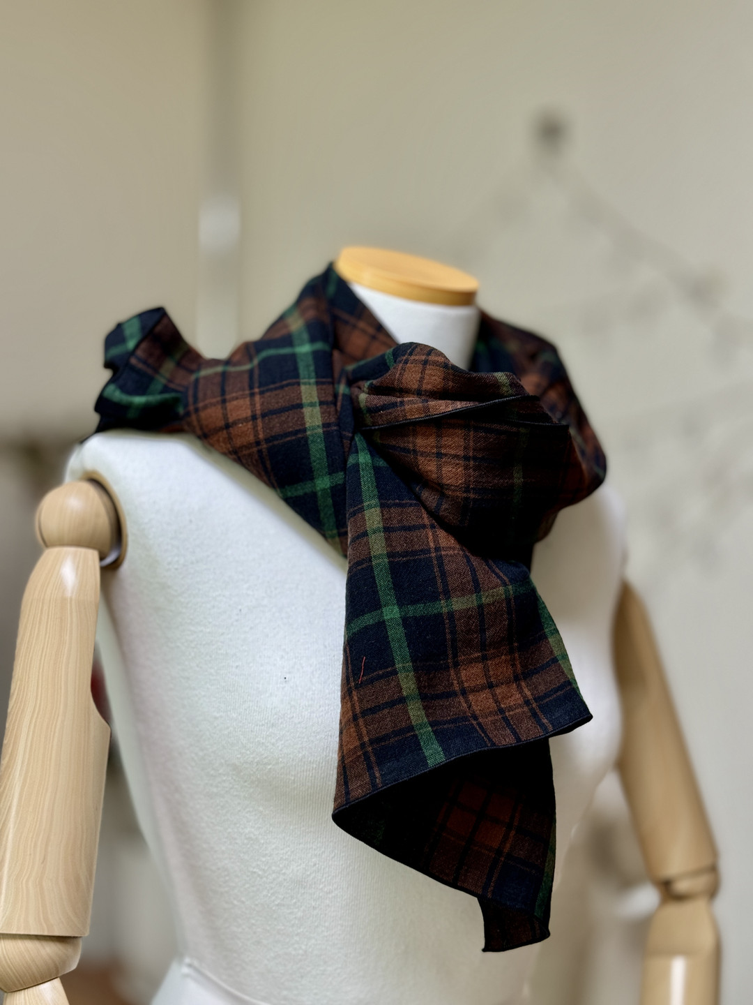 Perfect Gift: Soft Check Scarf (Gift Wrapping Included) | idus