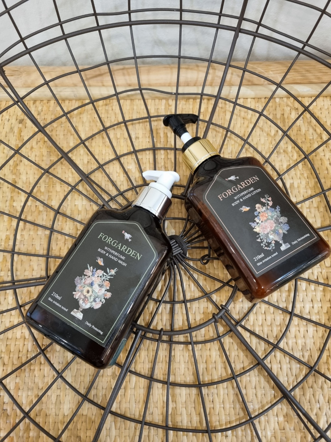 FORGARDEN withperfume body & hand wash set