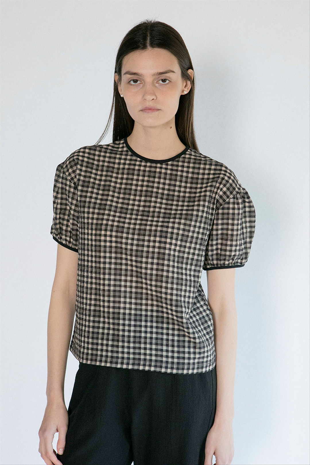 Plaid Puff Shoulder Blouse | idus