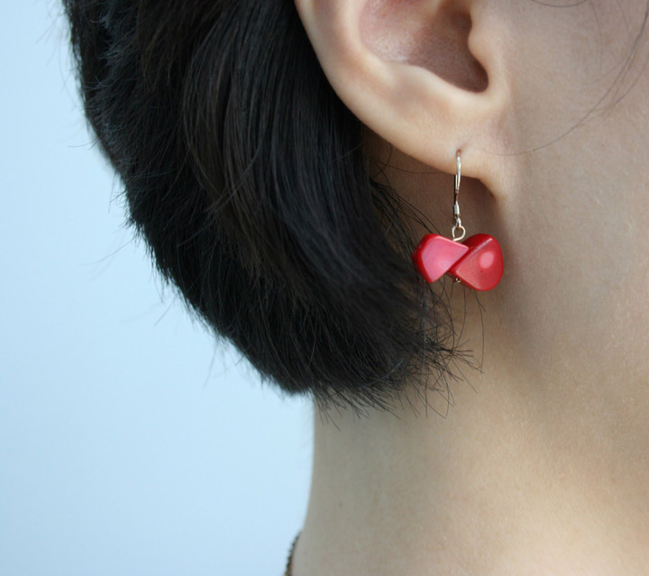 red ribbon earrings | 아이디어스