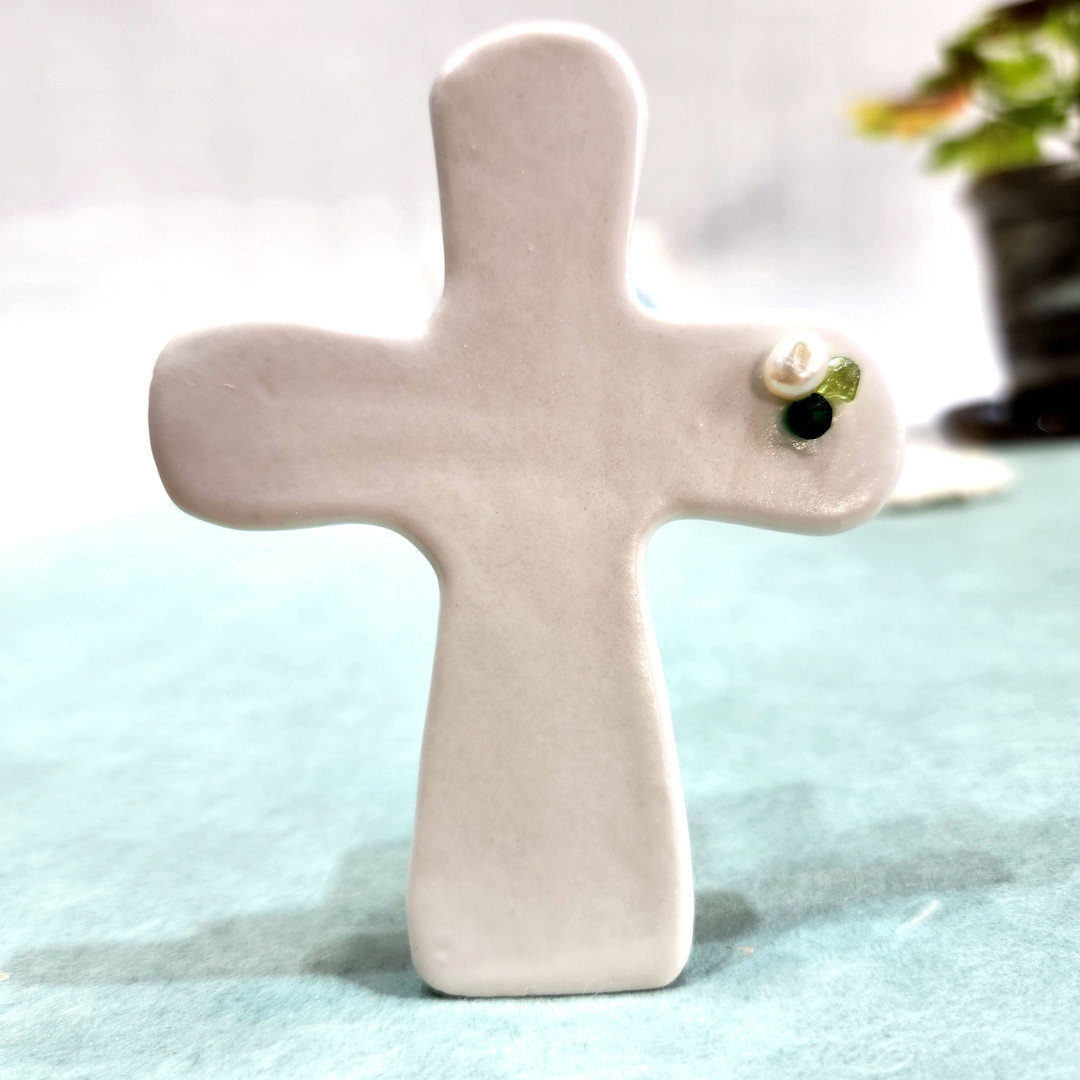 White ceramic Cross with Pearl | idus