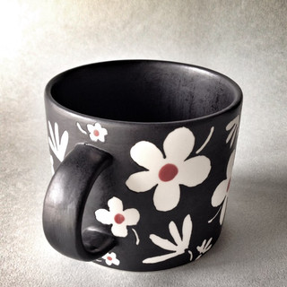 red dot flower | 아이디어스