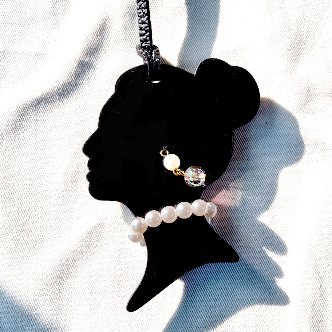 Audrey Hepburn silhouette leather bag charm bag accessories | idus
