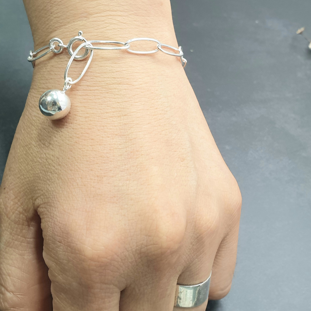 Large a silver bead with chain bracelet | idus